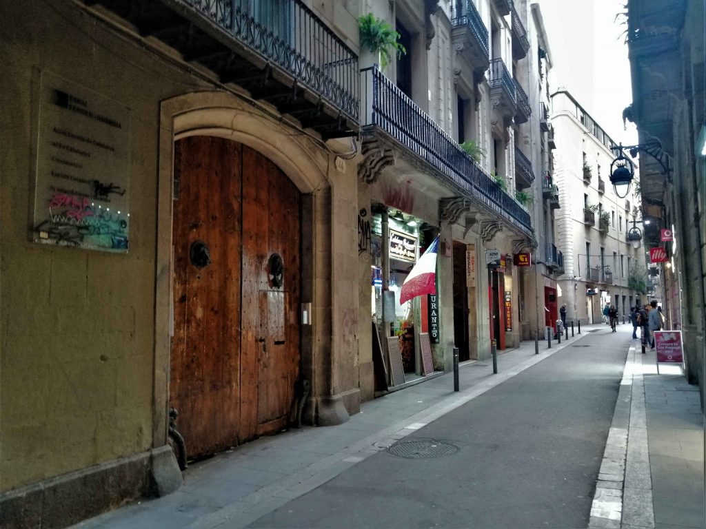 Picasso in Barcelona Walking Tour with Museum Entry – Barcelona