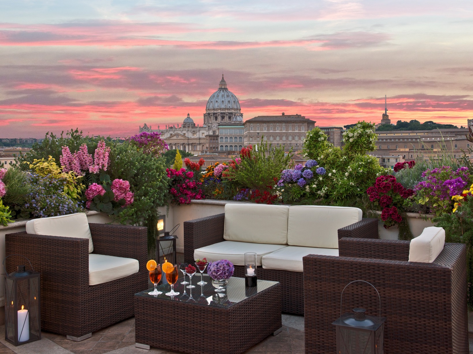 6 Rooftop Restaurants and Bars in Rome With Killer Views – Blog