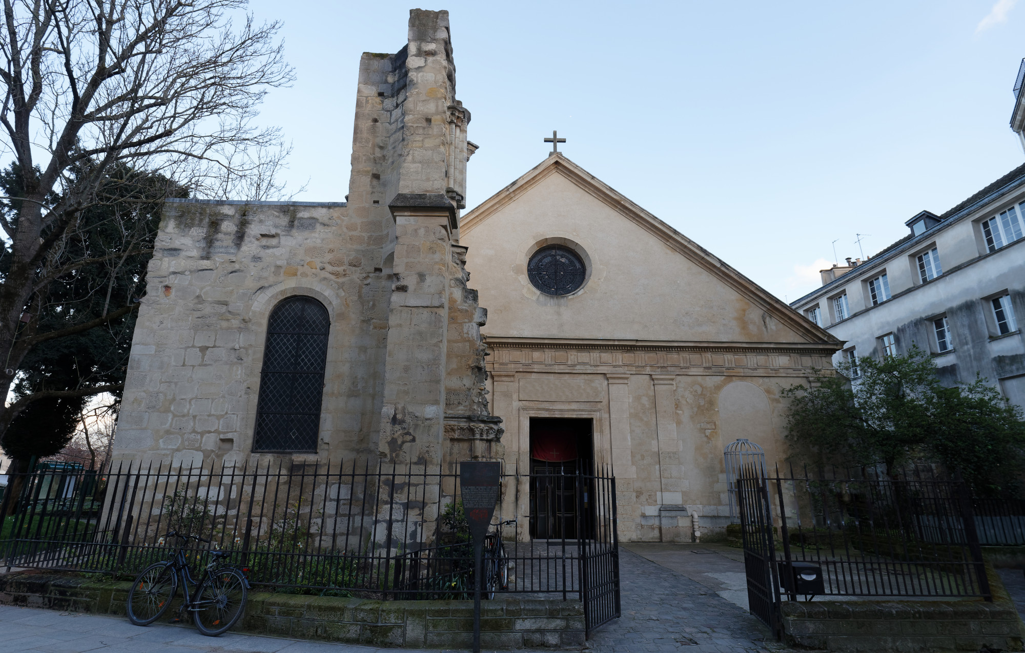 Latin Quarter Walking Tour – Paris